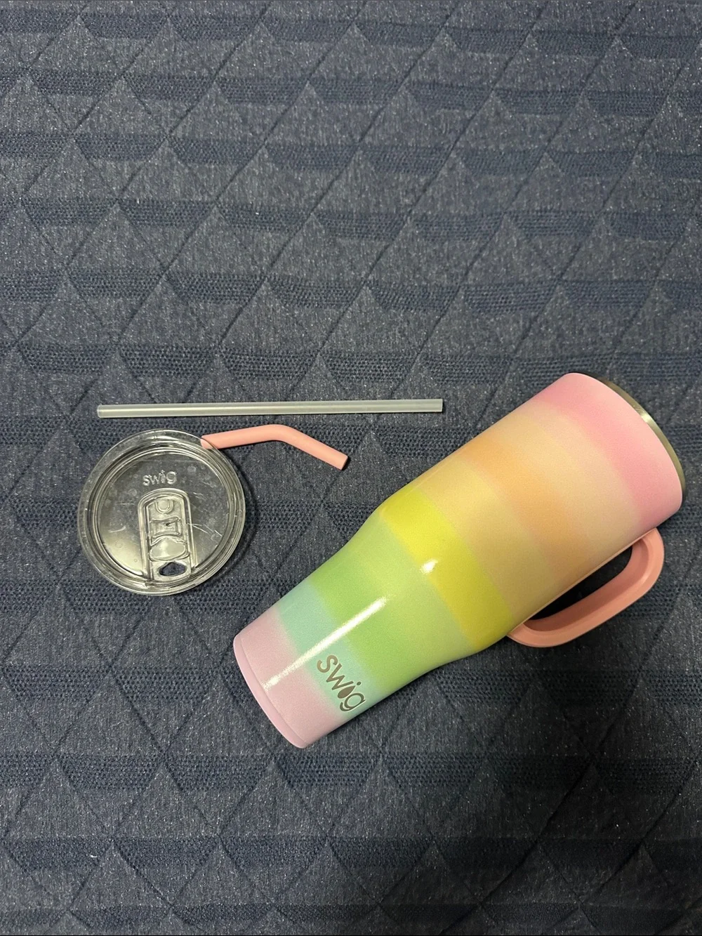 Swig Life | Dining | Swig Rainbow Ombre 4oz Mega Mug | Poshmark